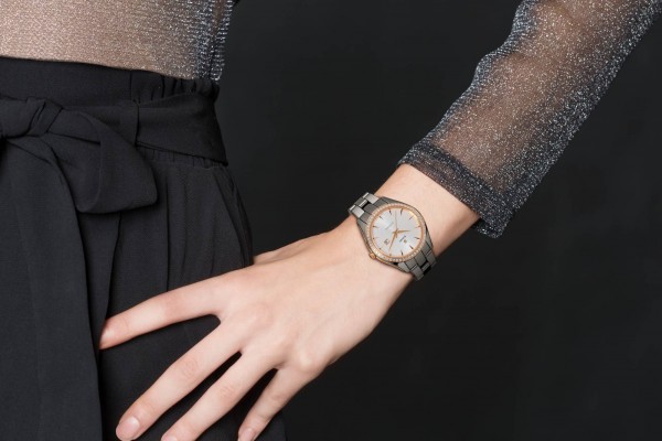 Rado HyperChrome Automatic Diamonds R32052012 | Juwelier Hungeling